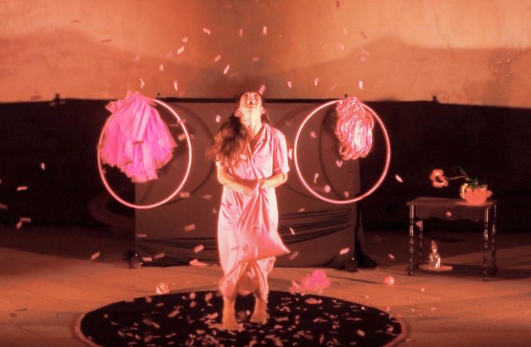 Centro Lares, andato in scena a Bono lo spettacolo “Wake-up!” contro ...